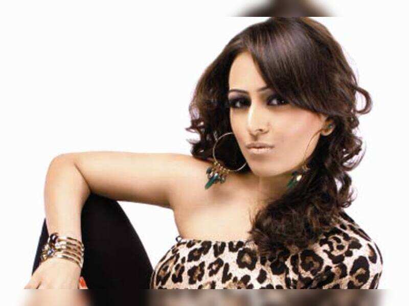 Deeya Chopra to quit the show - Times of India
