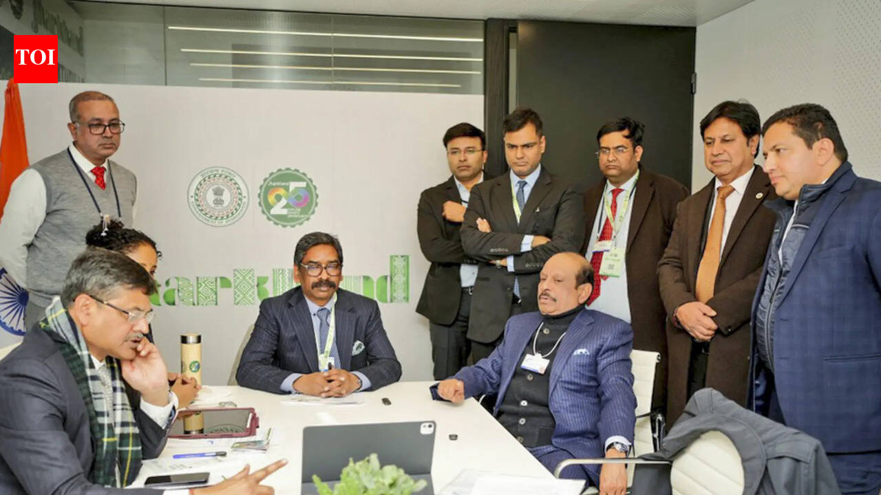 Raju praises Hemant’s investment pitch at Davos | Ranchi News - The ...