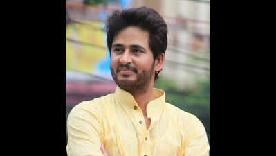 Wife files FIR after seeing Hiraan’s ‘2nd wedding’ pics | Kolkata News ...