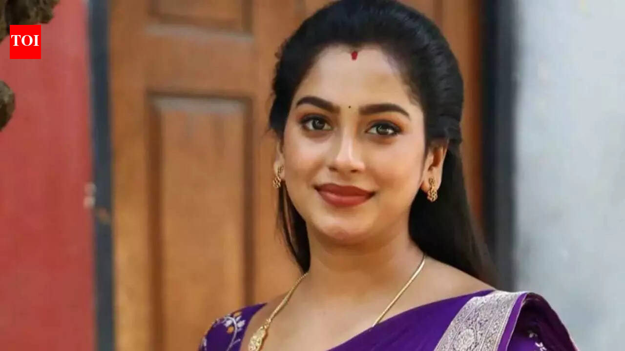 Moondru Mudichu: Everything about the family drama starring Swathi ...