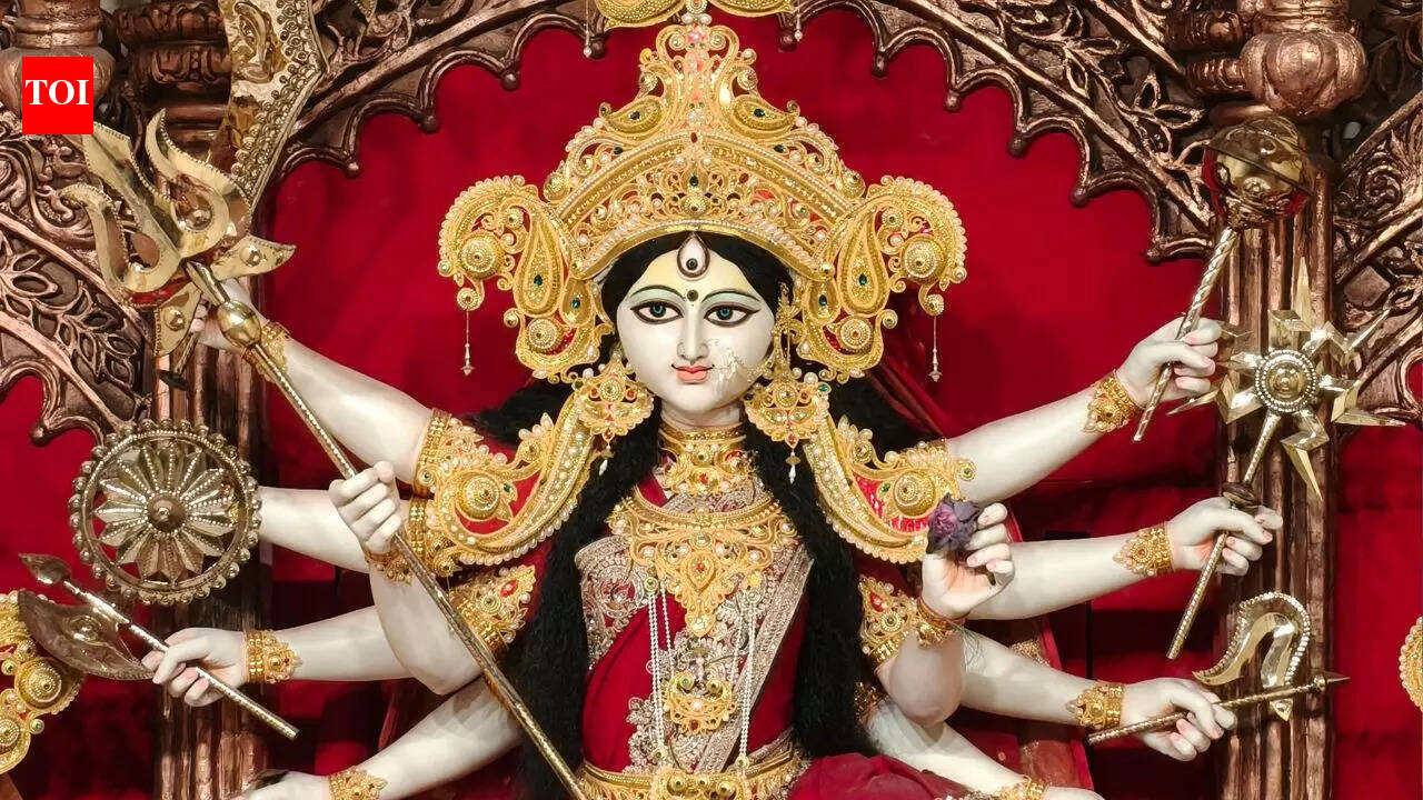8 Most iconic Goddess Durga temples in India and the story behind them