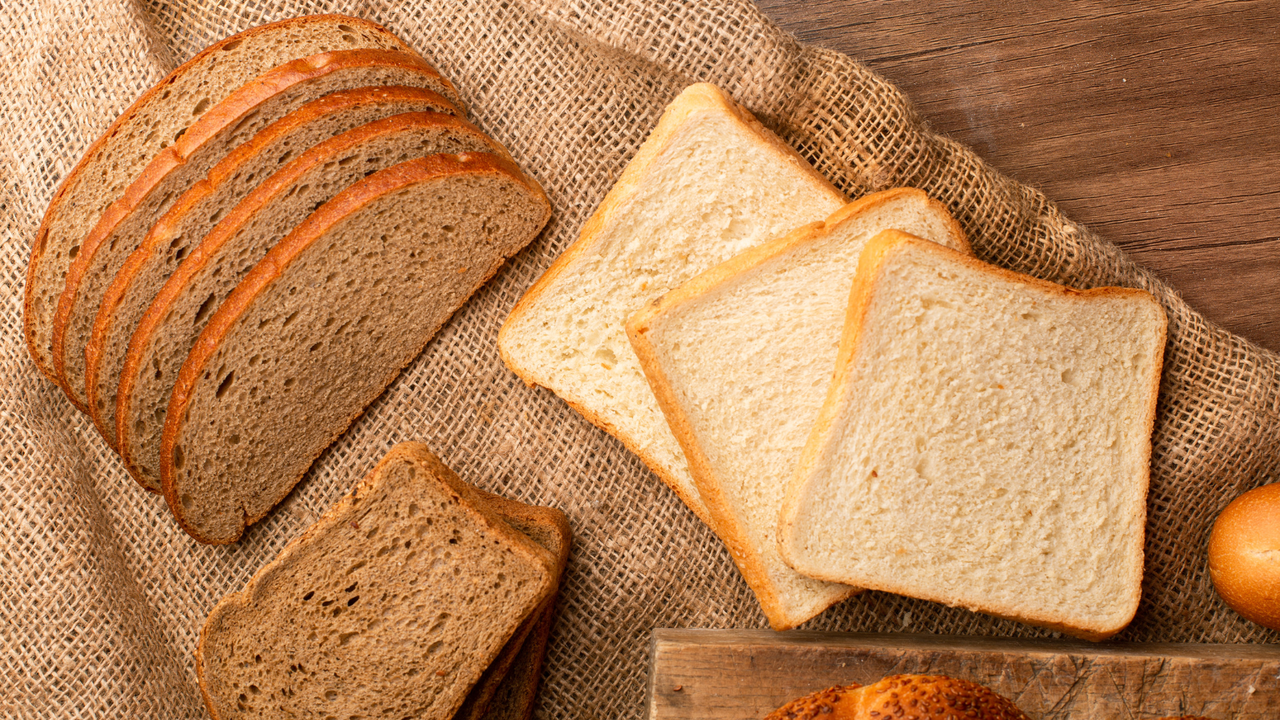 4 Smart Ways To Keep Bread Fresh For Longer