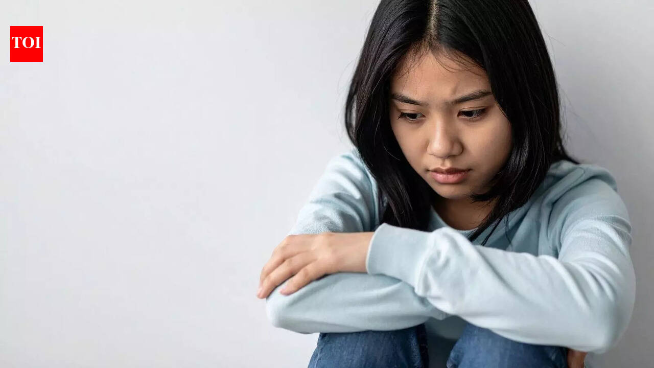 Mental Health: From irritability to isolation: Early signs of emotional ...