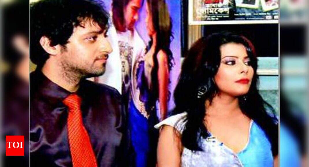 A premiere sequence for 'Damadol' | Bengali Movie News - Times of India