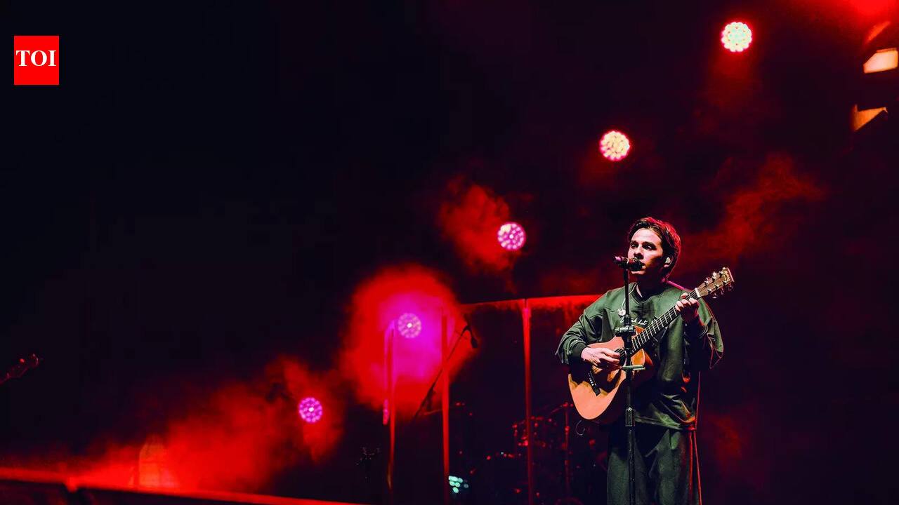 Singer Anuv Jain wraps up India tour with a power-packed night in ...