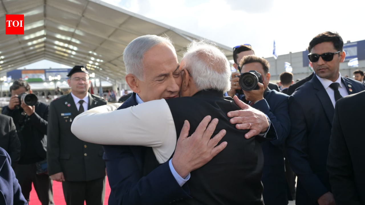 PM Modi Israel Visit Live: Prime Minister visits holocaust memorial in ...