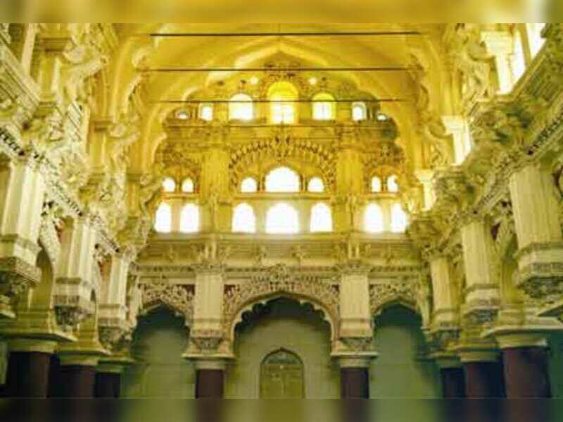 Thirumalai Nayakar Mahal gets a facelift - Times of India
