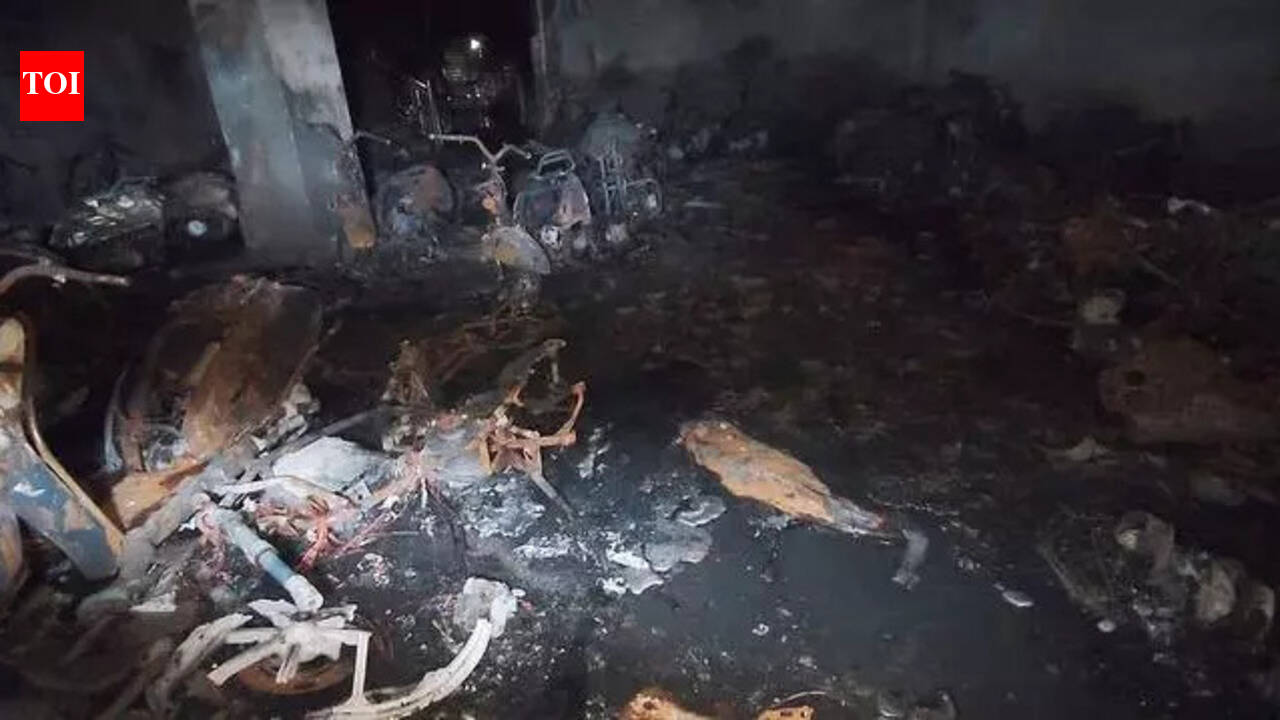 5-storey Ghaziabad building where fire killed 3 had no approvals ...