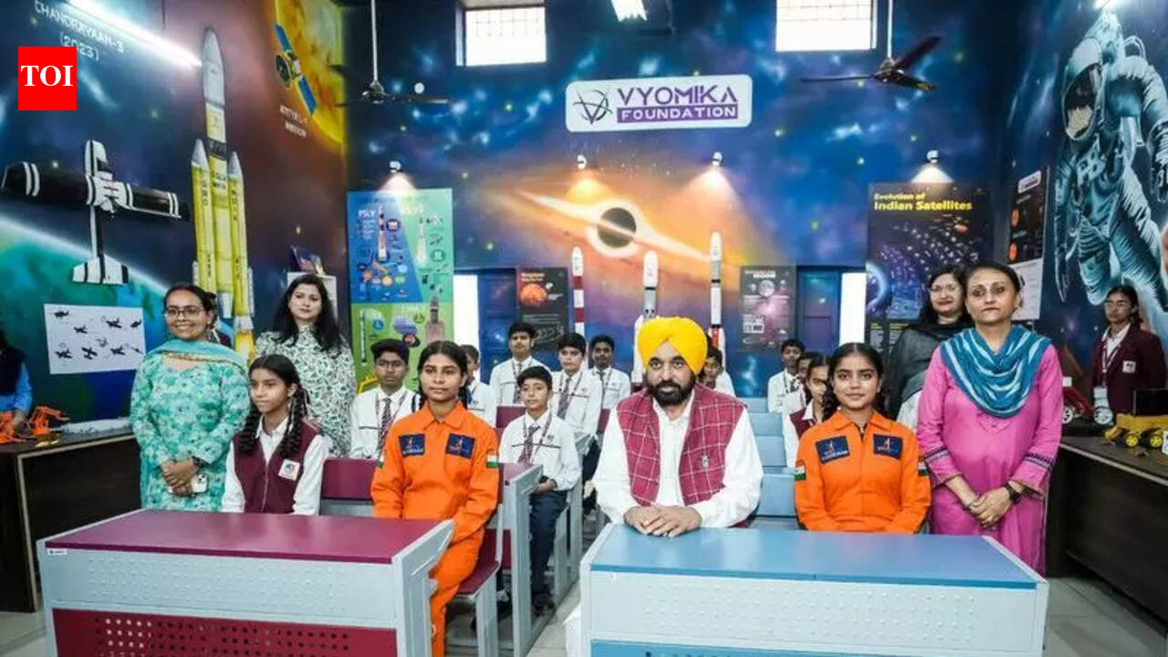 World Bank backs Punjab classroom revolution | Chandigarh News - The ...