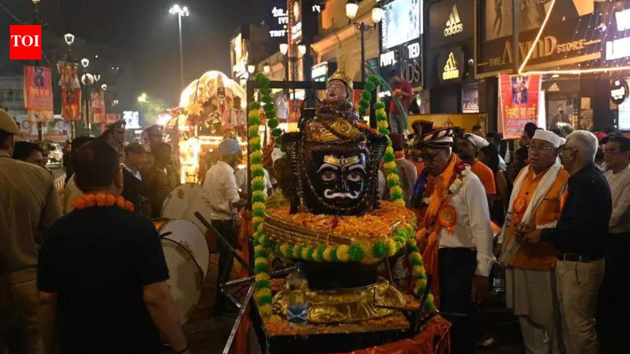 Fair, bhajans mark Cheti Chand in Lucknow | Lucknow News - The Times of ...