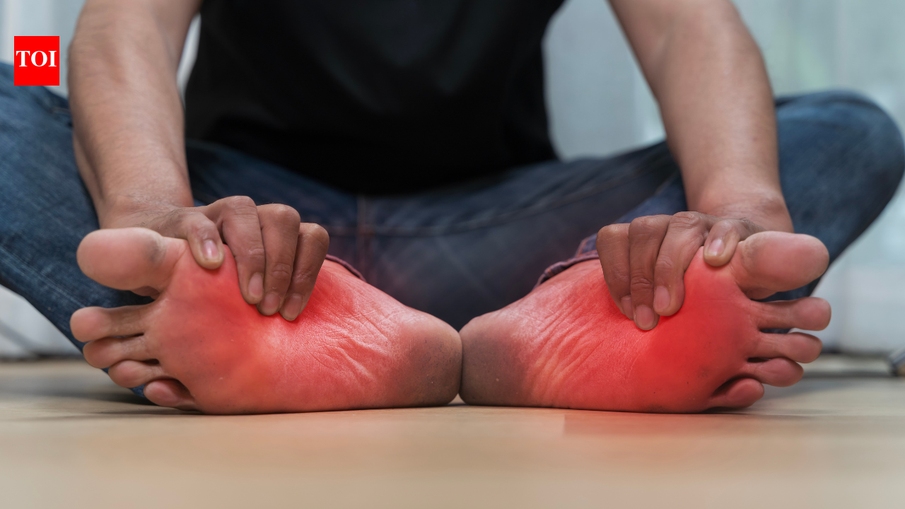 Your feet might look normal, but there are hidden signs which indicate ...