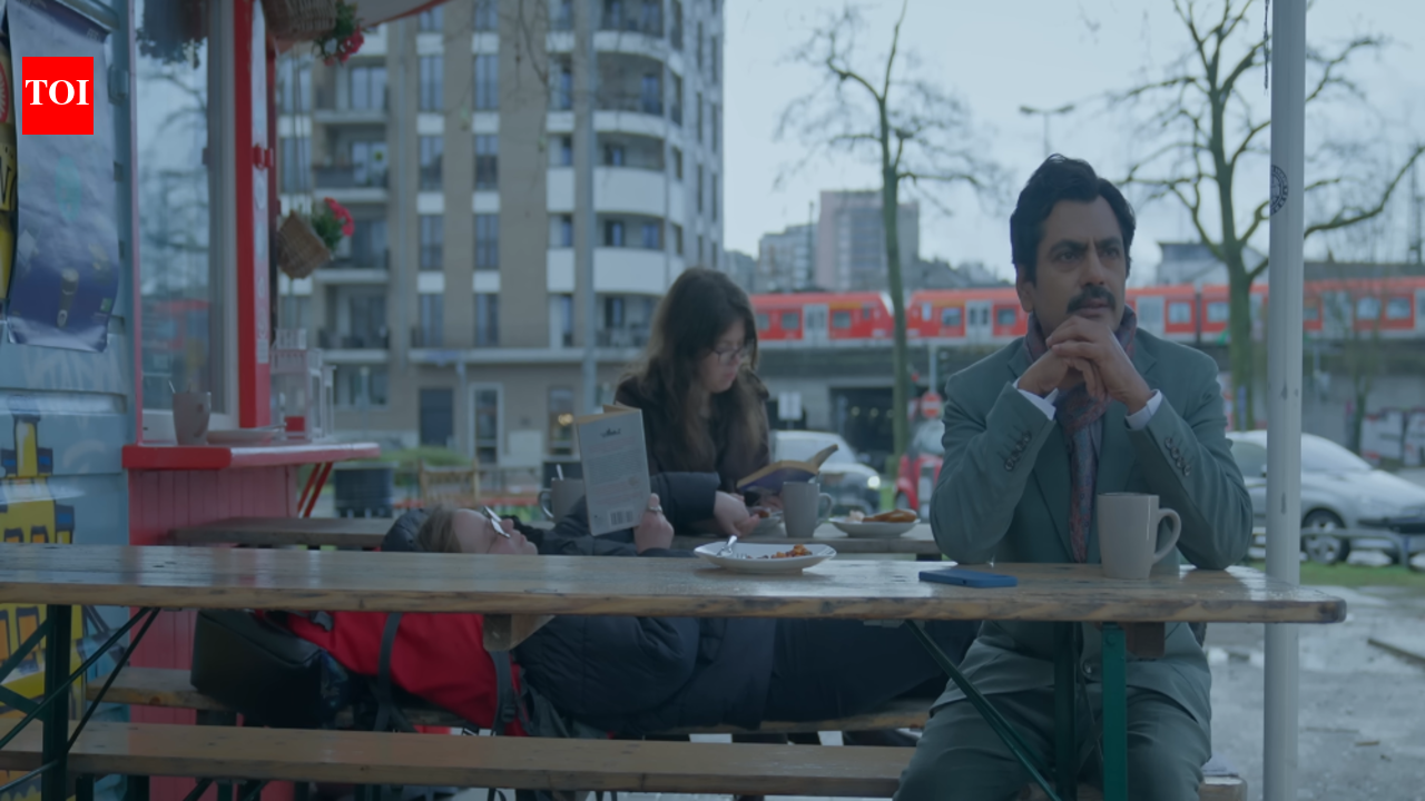 Main Actor Nahin Hoon Movie Review: Compelling performances, exhausting ...