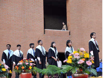 IIM Calcutta launches IIMC Gift Shop for the alumni - Times of India