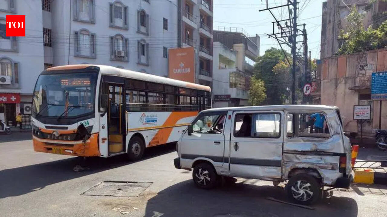 City bus hits school van, one student hurt | Rajkot News - The Times of ...