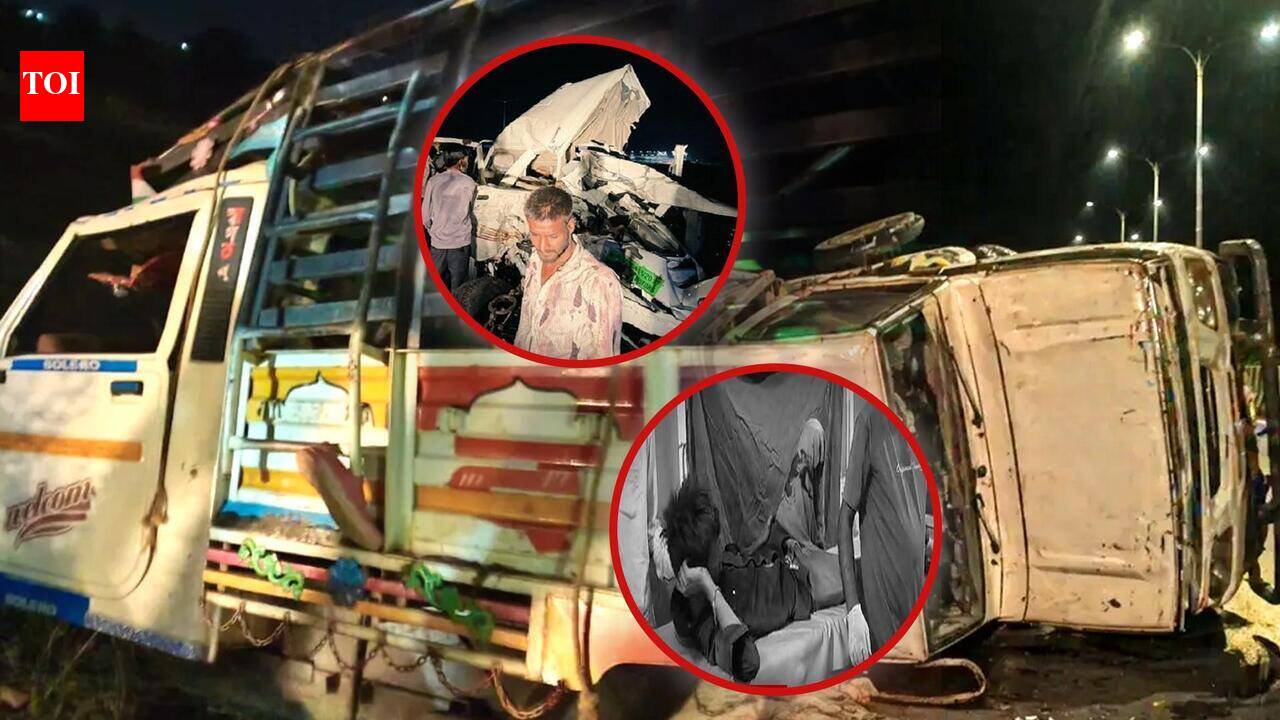12 Killed, Dozens Injured As Pickup Collides With SUV On Indore ...