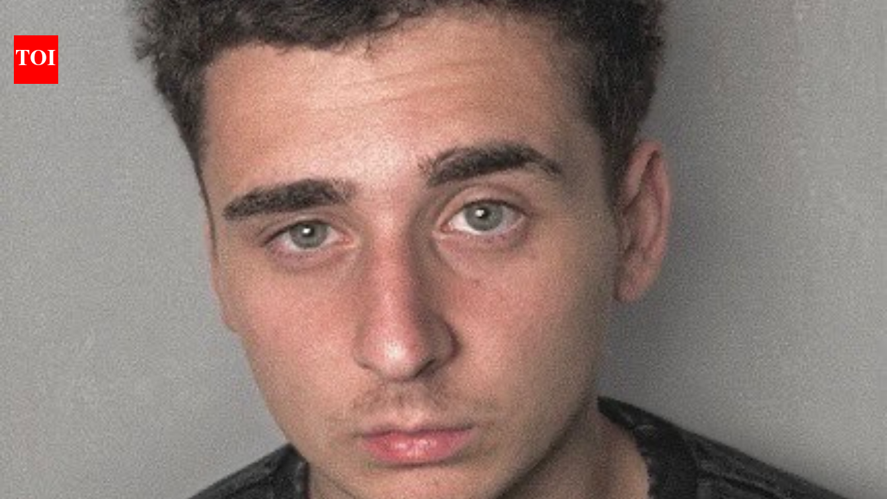 Streamer Lacy goes viral after live arrest during driving stream in Los ...