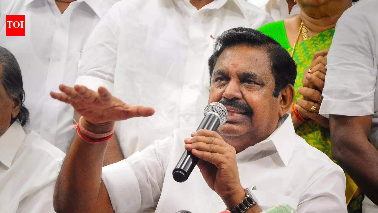 Tamil Nadu CM Announcement Live Updates: EPS huddles with 40 MLAs-elect ...
