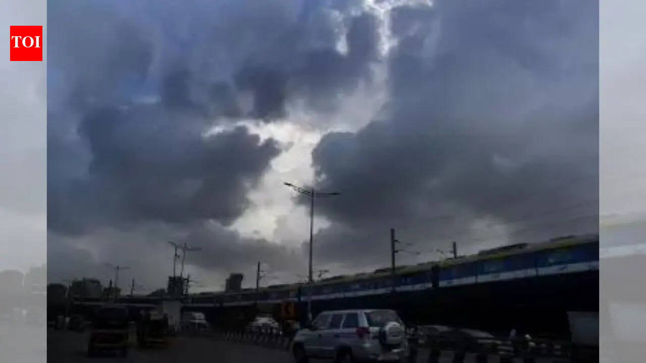 Delhi weather: IMD issues yellow alert, forecasts rain and thunderstorm ...