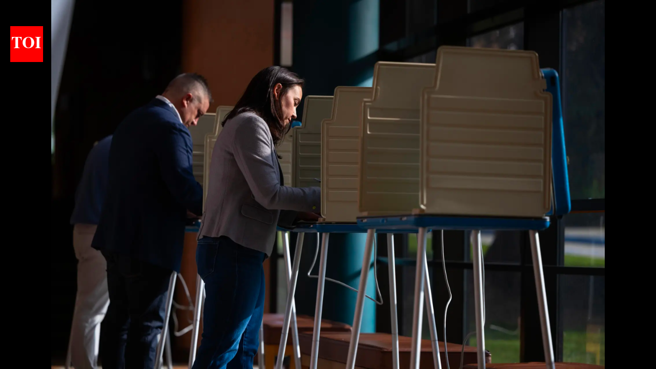Nebraska Democrats in tight primary race for state's 'blue dot' US ...