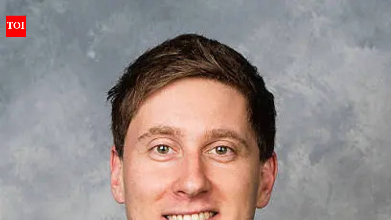 Ryan Johnson reportedly received Vancouver Canucks general manager ...