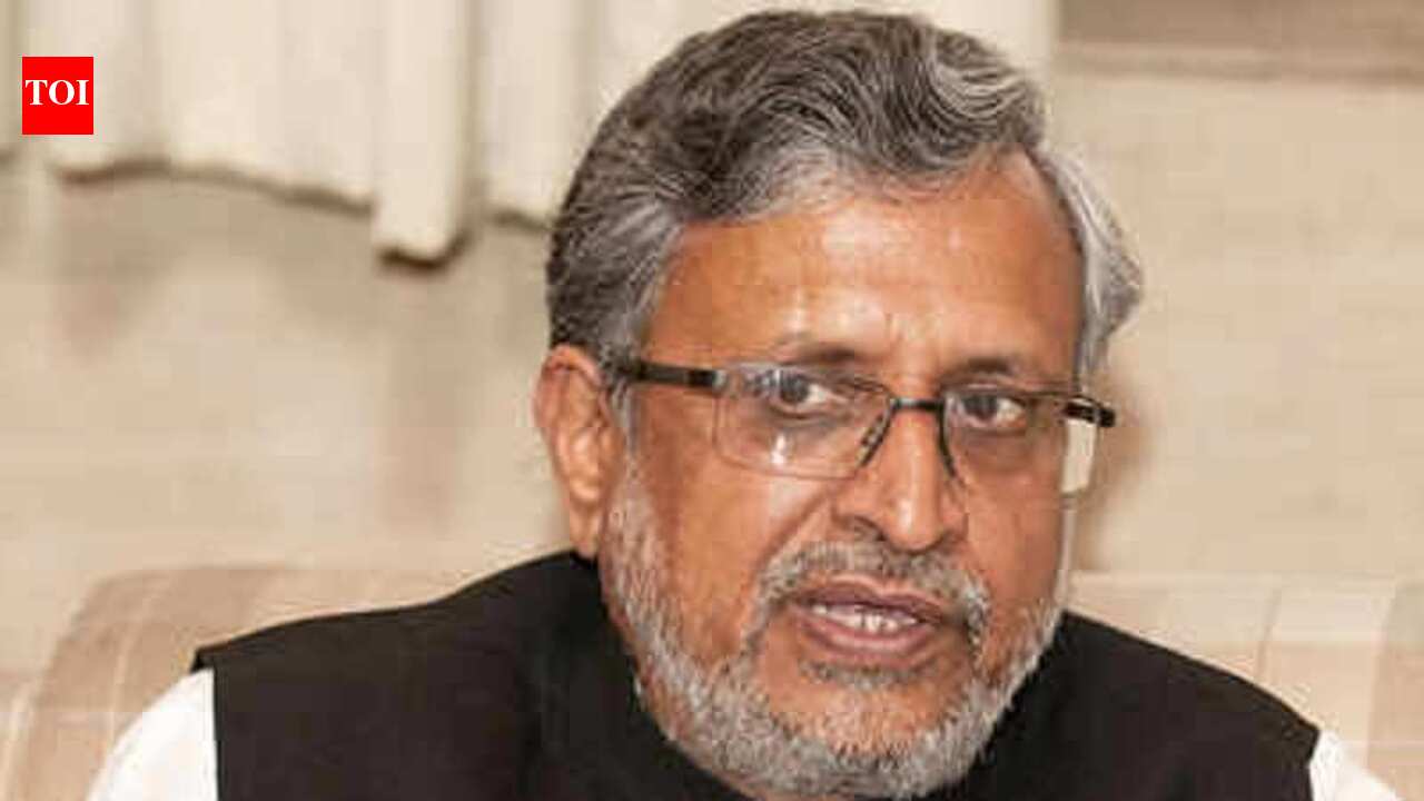 CM, BJP leaders pay tributes to Sushil Modi | Patna News - The Times of ...