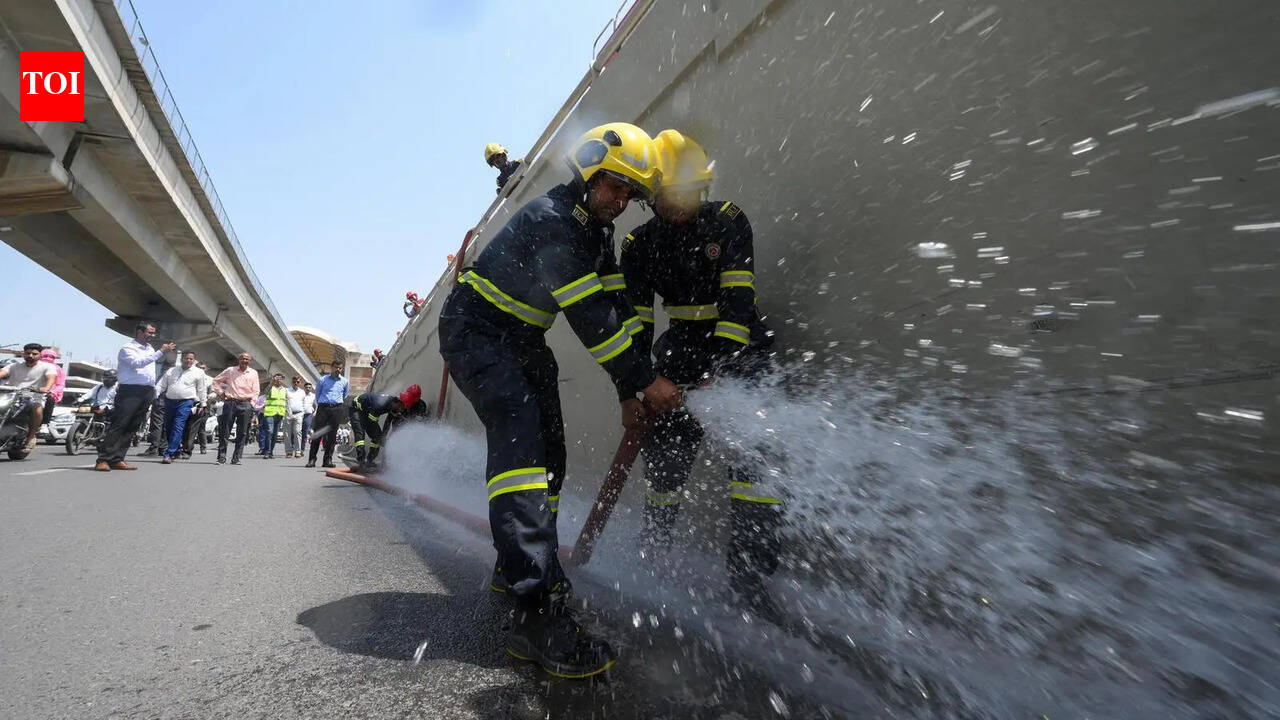 Ahead of monsoon, city conducts flood mock drill at key waterlogging ...