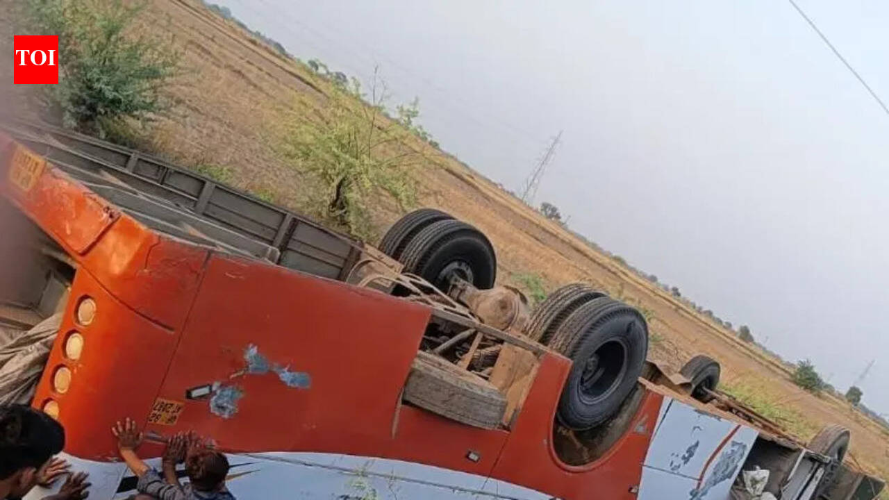 Woman killed, over 20 injured after pvt bus overturns into roadside ditch