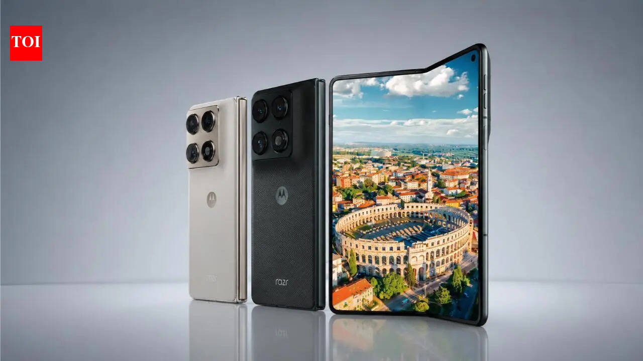 Motorola Razr Fold and Moto Buds 2 Plus go on sale in India: Launch ...