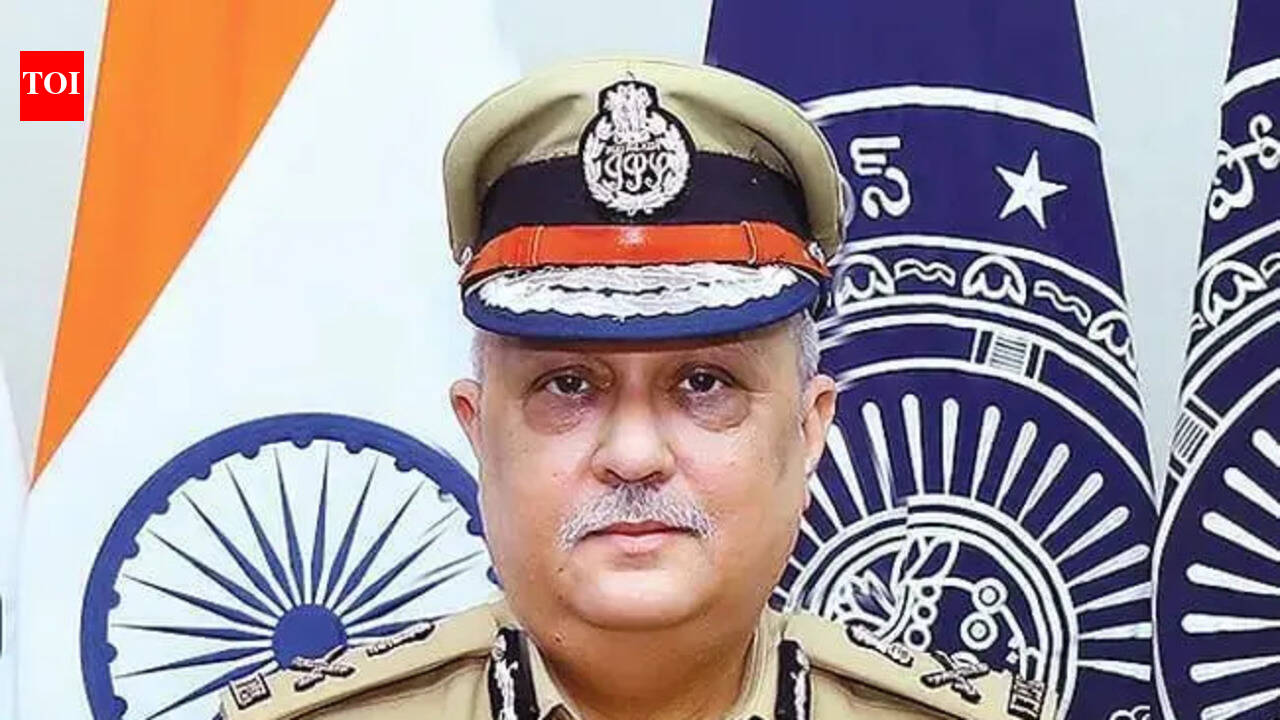 DGP clears Rs 48 lakh for traffic police heat protection | Vijayawada ...
