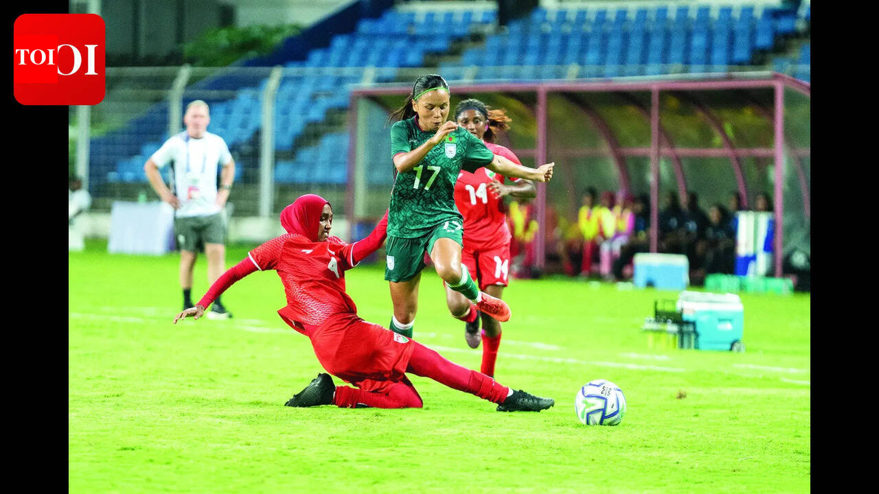 SAFF C’Ship: Defending champs Bangladesh avoid unthinkable upset ...
