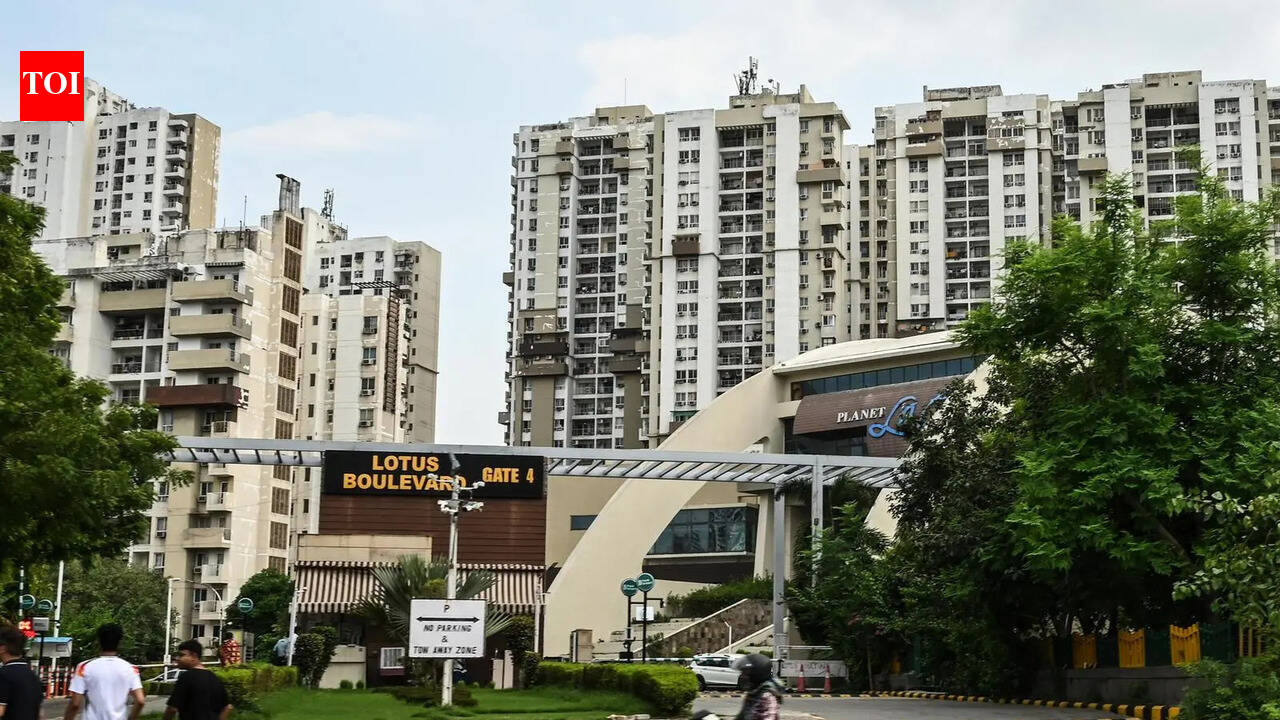 Man with kidney ailment jumps 9 floors to death | Noida News - The ...