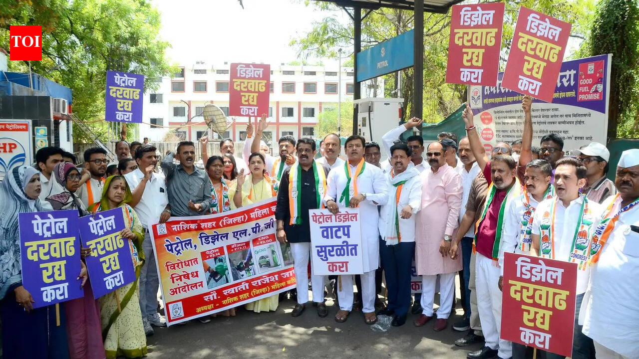 Congress protests fuel shortage, price hikes in Nashik | Nashik News ...