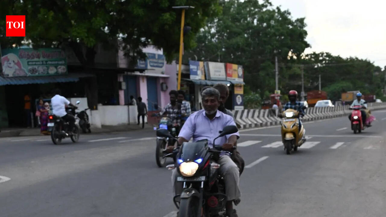 Potholes on Iravathanallur Main Road put motorists at peril | Madurai ...