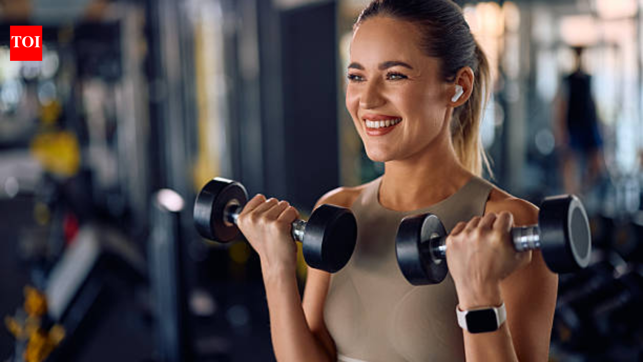 These 5 simple exercises can help women build muscle and boost fitness ...