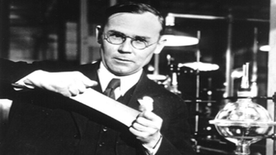 In 1934, Julian Hill pulled a sticky polymer into a thread and helped ...