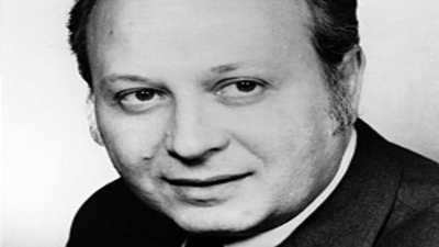 In 1965, an American chemist saw bacteria stop dividing near platinum ...