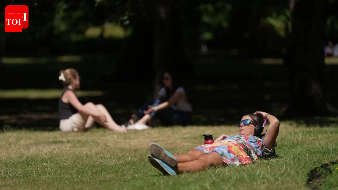 UK weather 2026: Met Office warns summer heatwaves set to become the ...