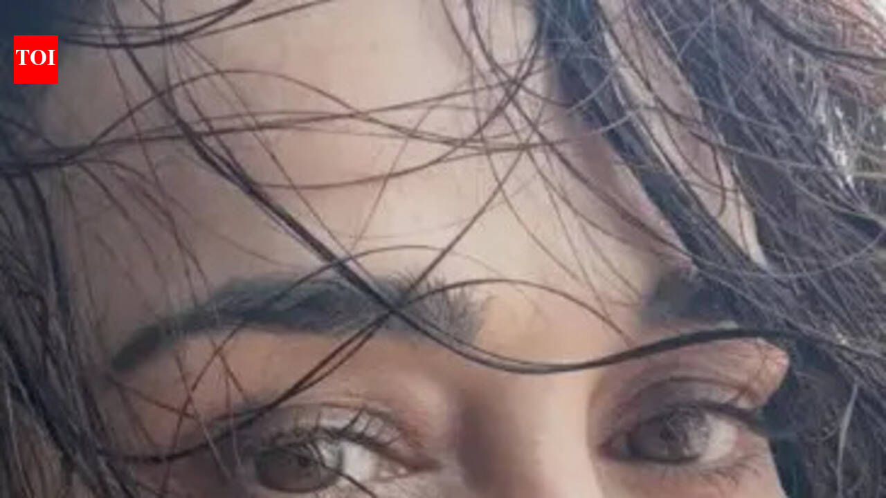 Preity Zinta takes a moment to chill before stepping into new project ...