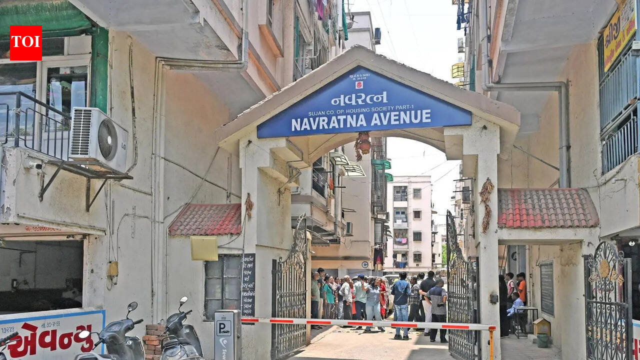 Sewage in drinking water: Over 1,000 residents fall ill in Ghatlodia ...