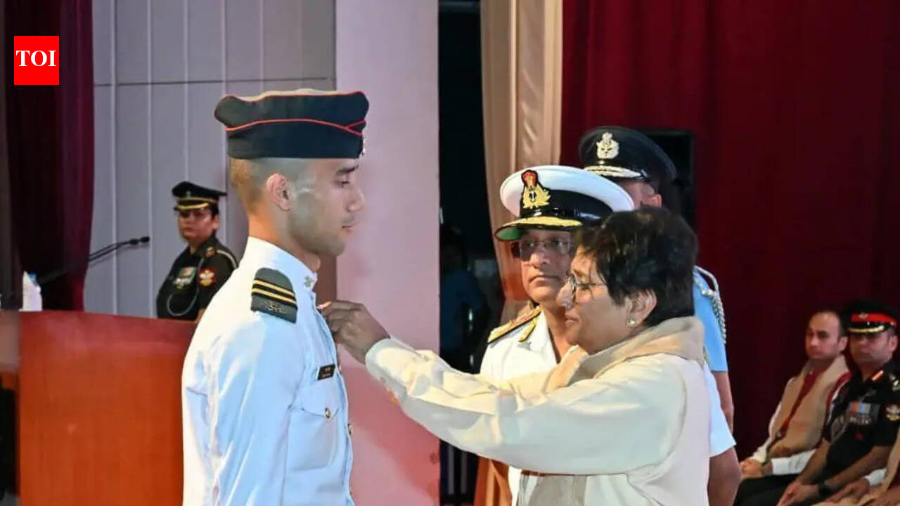 Those in uniform must uphold public trust: Kiran Bedi | Pune News - The ...