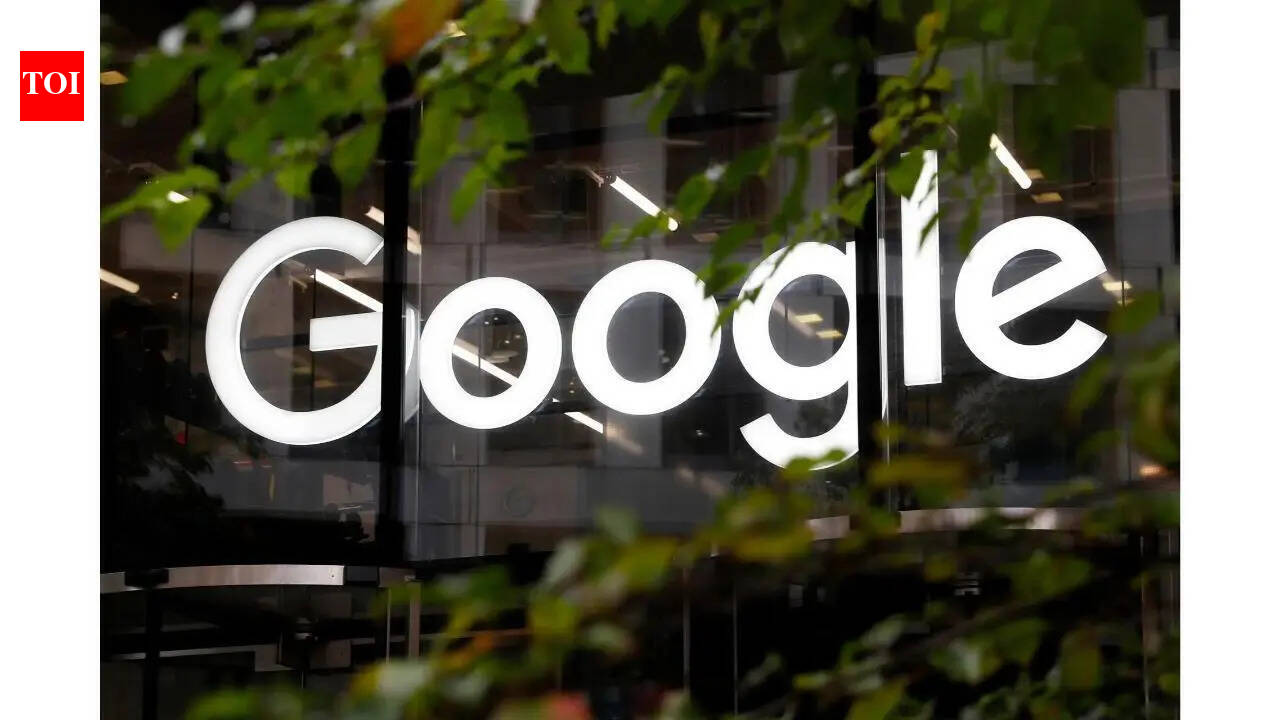 Google VP of global infrastructure says that while people's 'fears ...