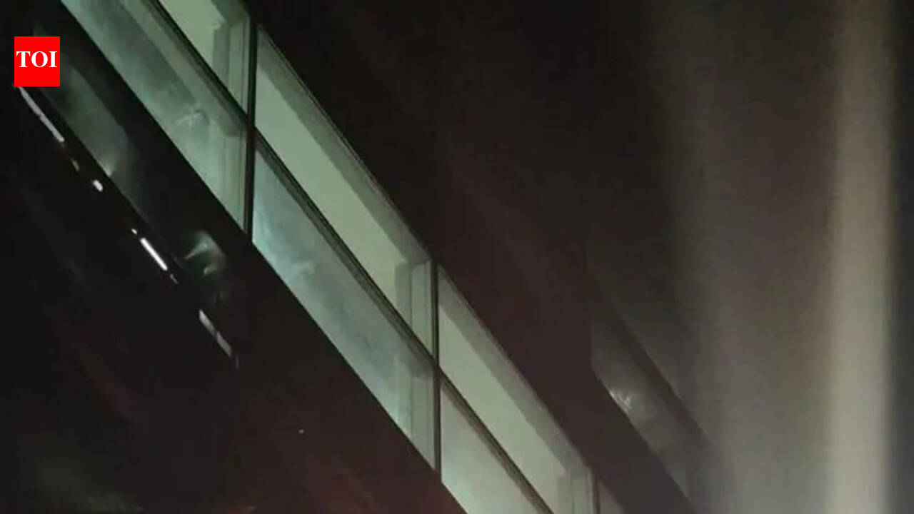 Tata Communications Office Fire Injures Two Firefighters in Delhi ...