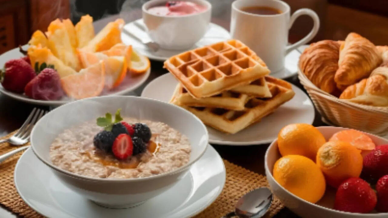 Healthy Summer Breakfast Guide: What to Eat for Energy & Hydration