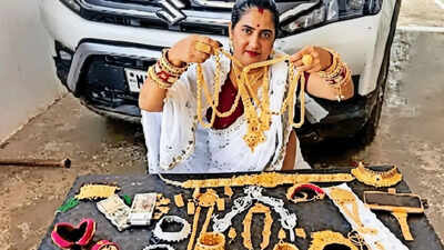 Re: Shivpuri Village Influencer Robbed Days After Flaunting Jewellery ...