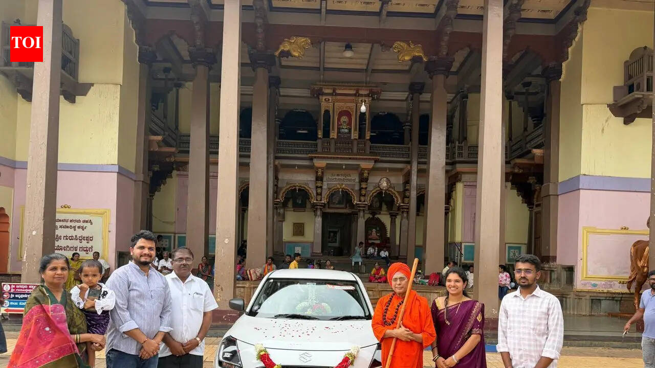 Debt of gratitude: Alumni gift car to teacher who shaped their lives ...