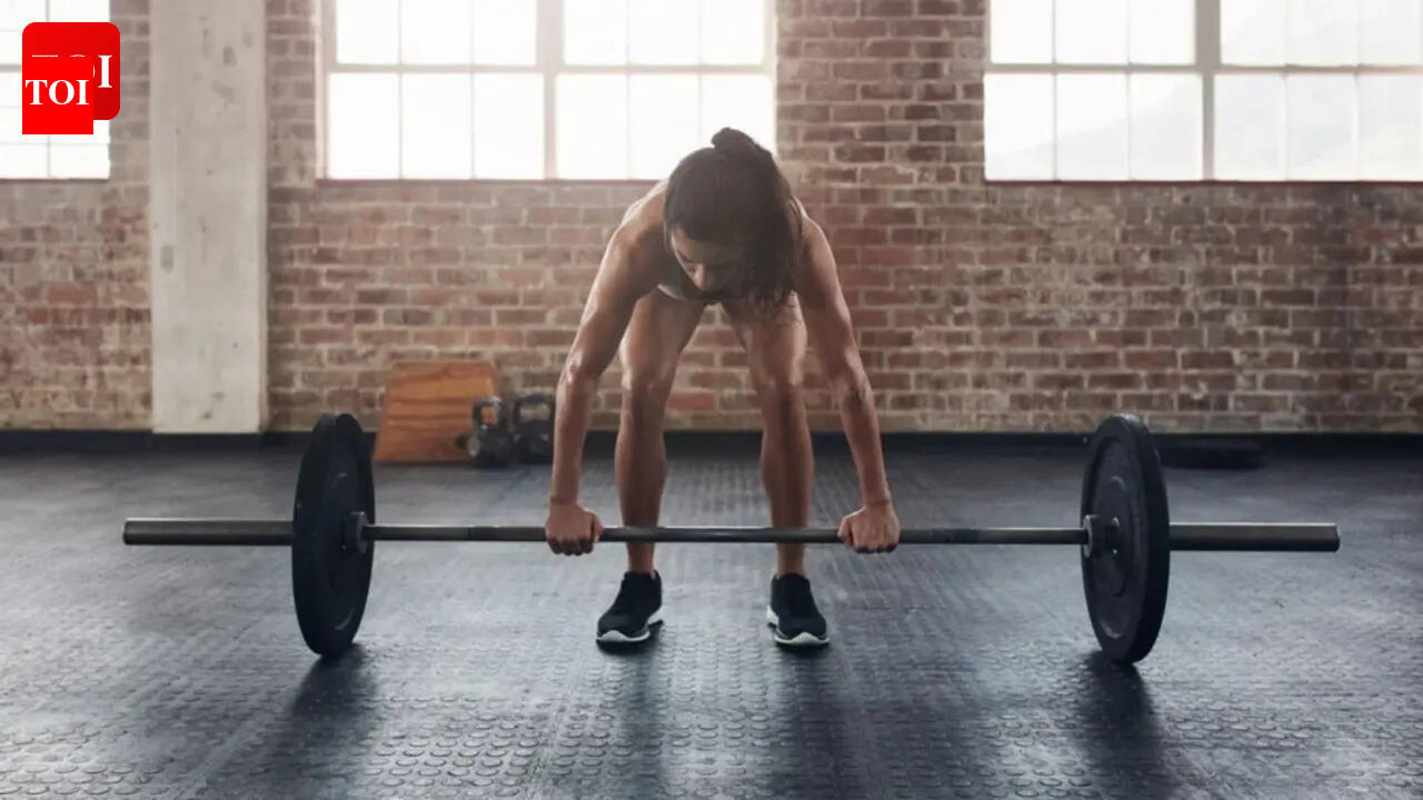 Strength training: Hate lifting weights? THESE simple exercises still ...