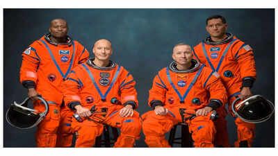 NASA announces Artemis III crew for 2027 test flight; first ESA ...