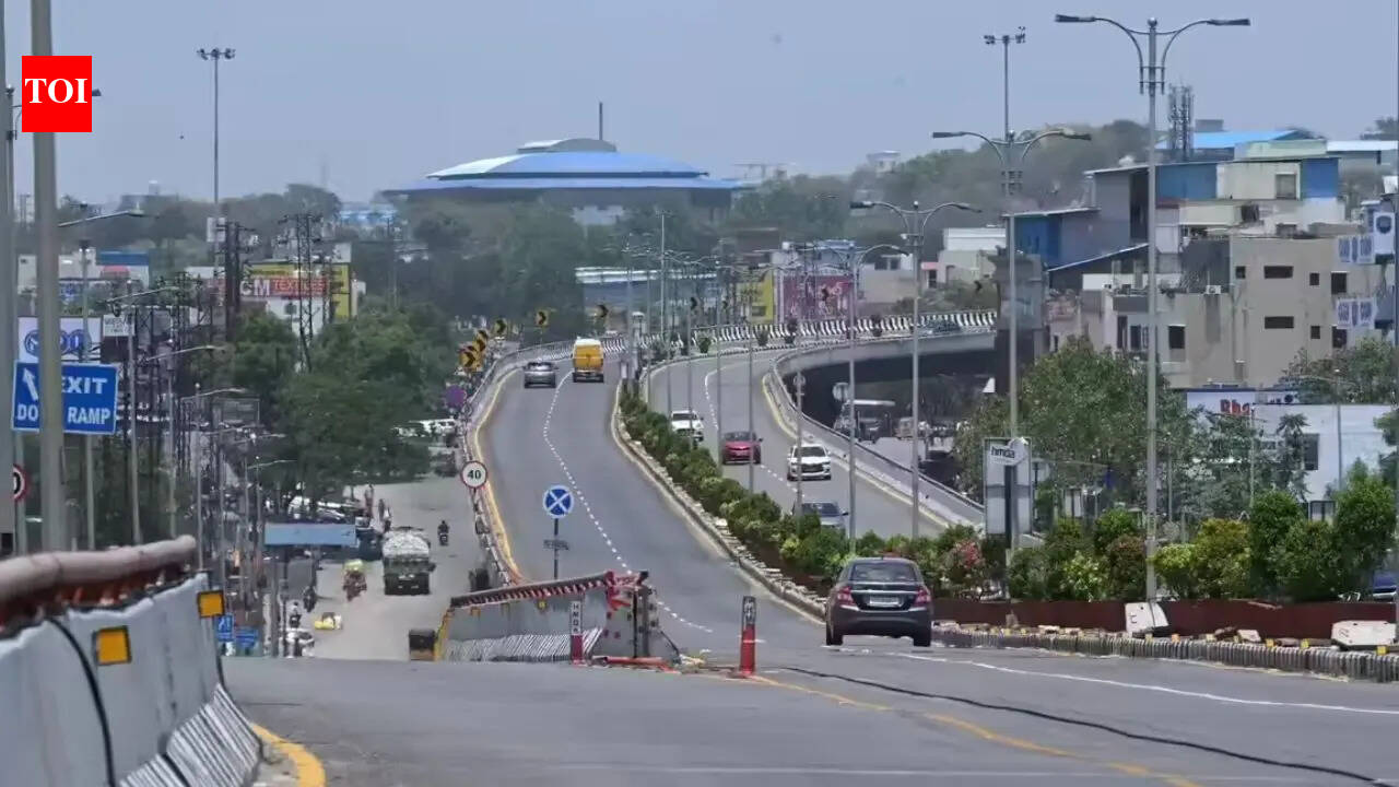 Speeding, blind curves, no CCTV: Why accidents are mounting on ...