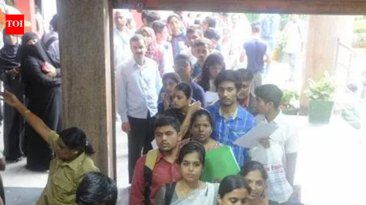 Karnataka govt: Roll out free bus travel for male students with ...
