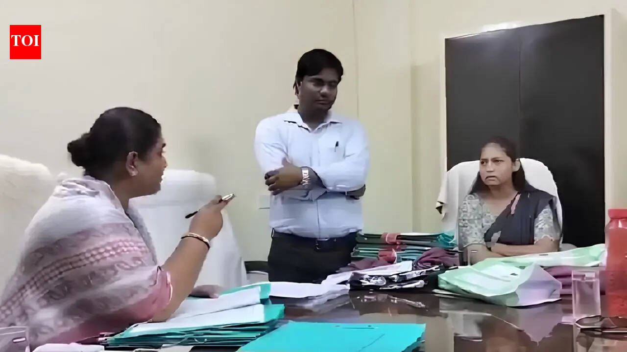 ‘Don’t interrupt while I am speaking’: Heated argument breaks out ...